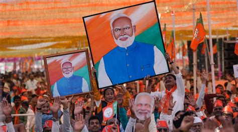 In Gujarats Surat Congress Calls Off Meeting After Youth Storm In