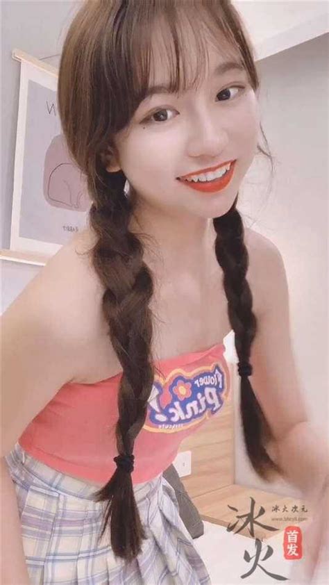 중국쪽인거 같은데 배우이름 또는 품번이라도 부탁드립니다 Avdbs