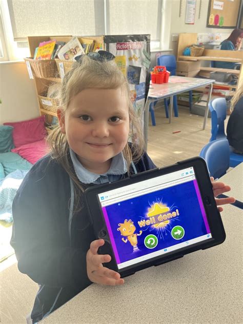 Year 2 Computing Introduction To Recognising Computers Delph Side