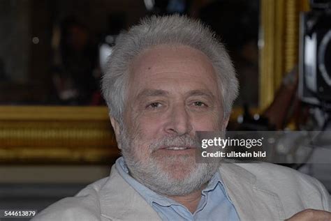 177 Photos Et Images Haute Résolution De Henryk Broder Getty Images