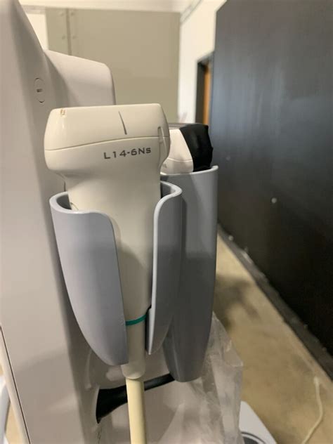 Used MINDRAY TE 7 Mindray TE 7 Ultrasound With L14 6ns Linear And C5 1s Curved Array Probes