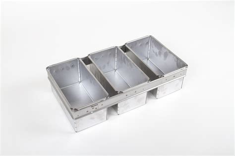 Bread Tin 800g 457mm Long Strap Of 3 Sandwich Loaf Creeds Direct