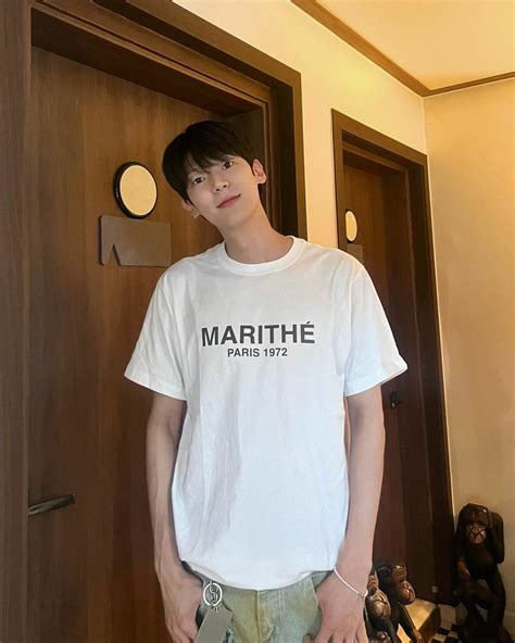 韓國代購｜【marithe】regular Logo Tee Ha309