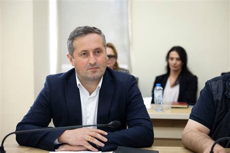 აჭარის ავტონომიური რესპუბლიკის უმაღლესი საბჭო ბიურომ მხარი დაუჭირა აჭარის ავტონომიურ