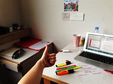 BASIC TIPS ON PROJECT WRITING THEORETICAL FRAMEWORK Wizy Okezie