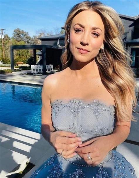 Kaley Cuoco R Kaleycuoco Hot