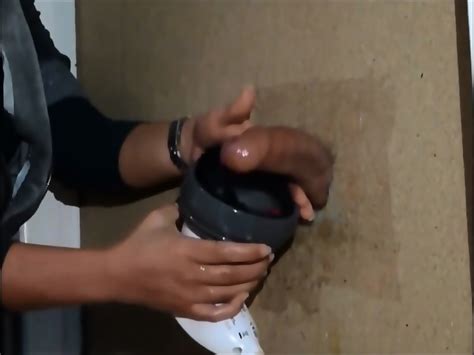 Some Glory Hole Bj Cumshots Eporner