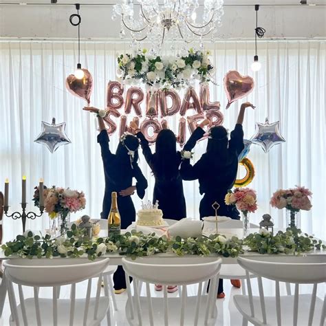 광주 첨단 컬러드블록파티룸 화려한 포즈 3인방 넘 멋져용~~😆😆💕 파티룩 파티드레스 Facebook