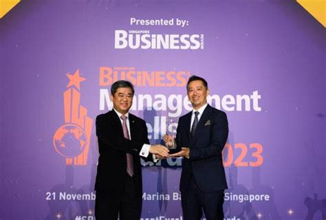Softserve Apac Cto Wen Huang Honored As Executive Of The Year Technology By Singapore
