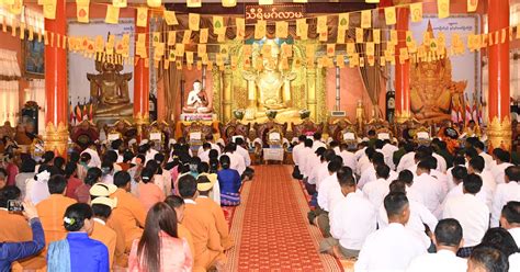 လားရှိုးမြို့ သီရိမင်္ဂလာမန်ဆူရှမ်းကျောင်းတိုက်၊ သုံးထပ်တိုက်သံဃာ့ကျောင