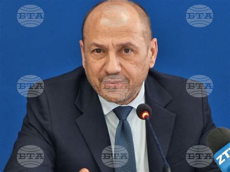 Кметът на Ловеч внася в Общинския съвет ново предложение за структура на общинската