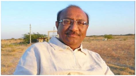 Sad Famous Film Producer Dheerajlal Shah Passes Away Had Produced Many