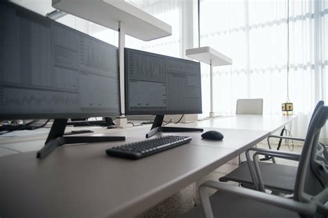 How To Connect Two Monitors To One Computer With One Vga Port