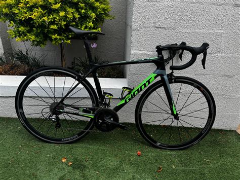 2019 Giant Tcr Advanced 2 Upgraded Road Bikes Bike Hub