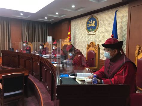 Үндсэн хууль зөрчсөн байна гэж цэц дүгнэв