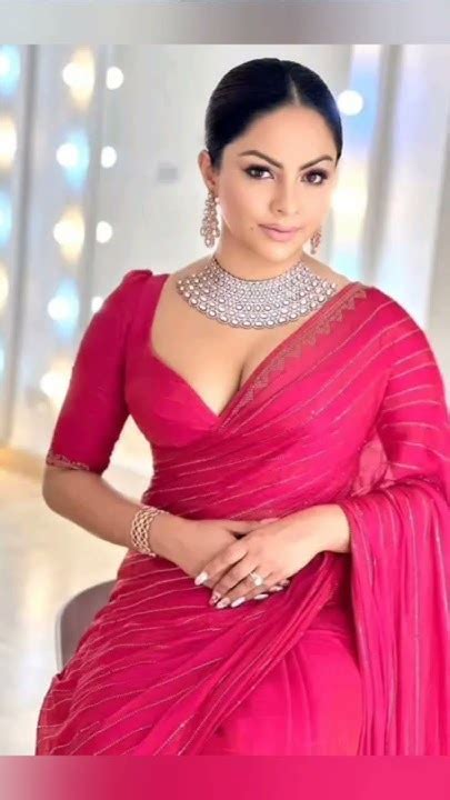 සාරියට හැඩ වූ එයාලගෙ ලස්සන ️ Youtube