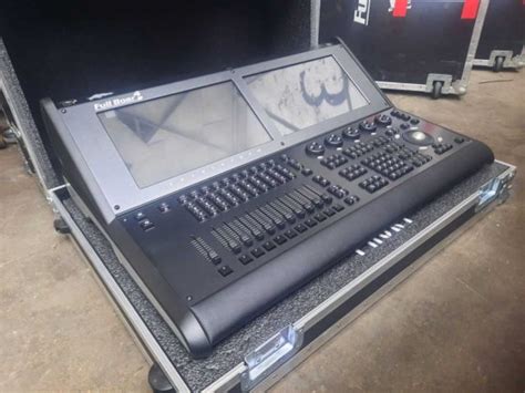 VAT Hog FullBoar DMX Lighting Console By High End Systems With X DMX Outputs On Rear Panel