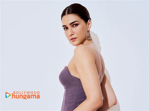 Kriti Sanon Wallpapers Kriti Sanon 1 398 Bollywood Hungama