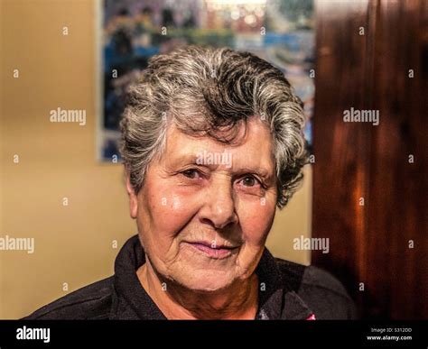Grandma Hi Res Stock Photography And Images Alamy