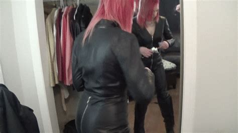 Leatheredup Biker Chick Kourtney Smokes And Does Her Makeup In The Mirror Only Bad Girls Need