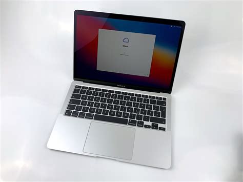 Обзор Apple MacBook Air (Late 2020, M1) - Стоит ли переплачивать за ...