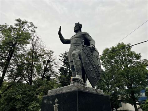 A Monument To King Tvrtko I Was Revealed In Sarajevo Sarajevo Times