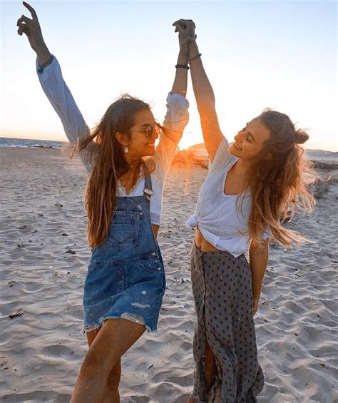 𝚙𝚒𝚗𝚝𝚎𝚛𝚎𝚜𝚝 𝚒𝚕𝚜𝚎𝚖𝚛𝚜 Friends Photography Photography Poses Best