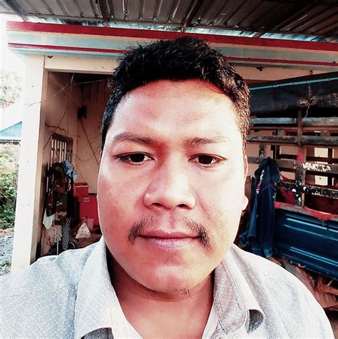 សៀង ស្រស់