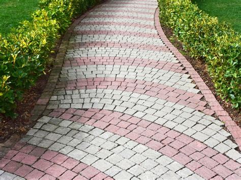 Pros And Cons Of Permeable Paving For Landscaping Gardening Know How