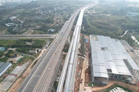 距离通车越来越近重庆轨道交通18号线工程实现全线洞通
