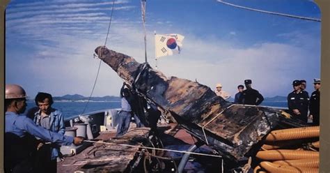 “그물에 걸린 그릇”…‘전설의 보물선 이야기에 1만명 몰렸다