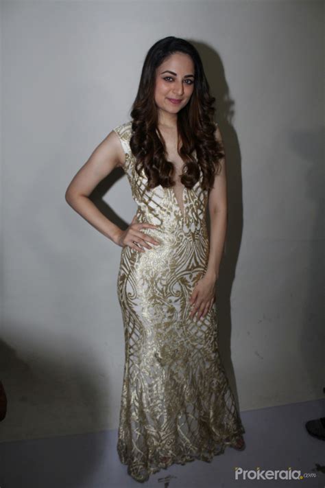 Zoya Afroz Photos Zoya Afroz Pics Photo Gallery Hot Sexy Zoya Afroz Photos Photos