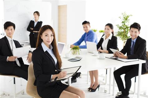 周六日参加公司组织的培训算加班吗有加班费吗 知乎