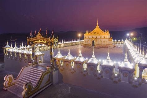 ဒေါက်တာ အရှင်နန္ဒမာလာ ဘိဝံသ ပါမောက္ခချုပ် ဆရာတော်ကြီး က မဟာသုဗောဓာရုံ ကျောင်းတိုက်ကြီးနှင့