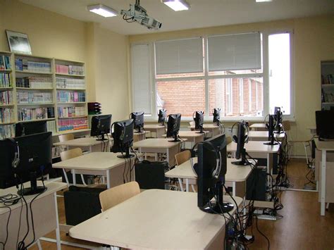 ВТУ Център за японски език и култура Материално техническа база