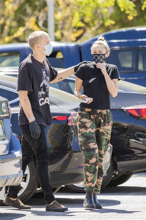 Miley Cyrus Braless Of The Day