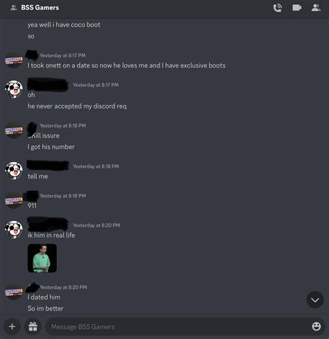 💀💀💀what da hell goin on in my bss gc💀💀💀💀 i hate blurring out names r beeswarmsimulator