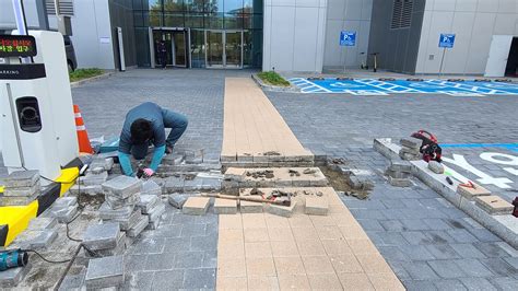 큐넥스 비소식이 있는 월요일 큐넥스 일상입니다 우산 꼭꼭 챙겨서 외출하세요~ 루프코일