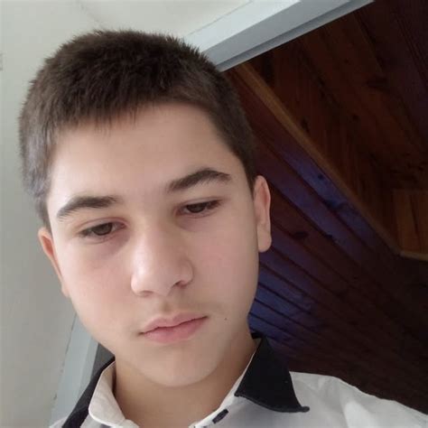 Romain D Romain Dlst • Threads Say More