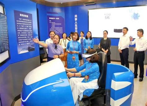 ແມ່ຍິງຈີນ ຫວຽດນາມ ຮ່ວມກັນໂຄສະນາການຕ້ານຢາເສບຕິດ