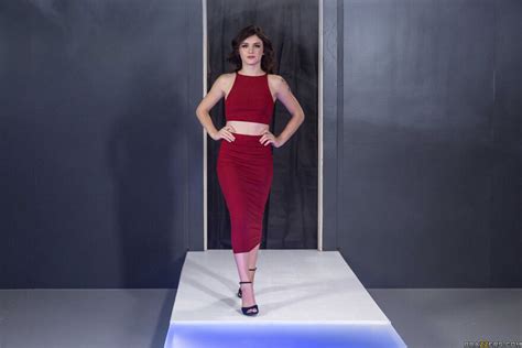 Anny Aurora And Rosalyn Sphinx Fuck Fashion Image 233 Porn Pic Eporner