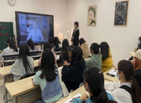 教育新形式 服务“心”特色 ——心理健康教育现场课覆盖大一学生 重庆师范大学 学生心理健康教育与咨询中心