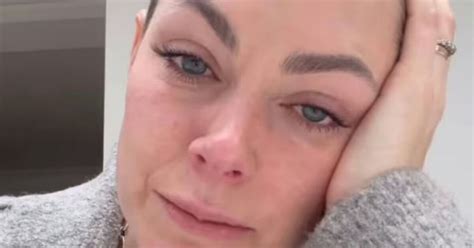 Im A Celeb Danny Jones Heartbroken Wife In Tears After Emotional