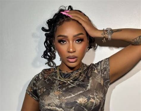 Nadia Nakai Turns Heads While On Vacation In Lagos Nigeria Photos