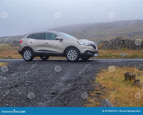 Renault Kadjar Foto De Archivo Editorial Imagen De Nuevo 257865278