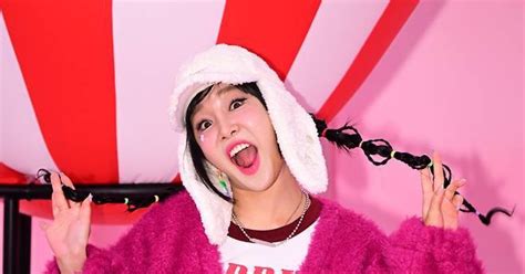 랄랄 부캐 월드 확장 이명화 이어 90년대 가수 율로 데뷔‥벌써 기대감