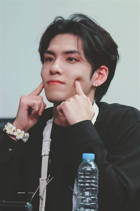 Pin By Lovebigmatthew On Wonpil Day6 Day6 Kim Wonpil Kpop