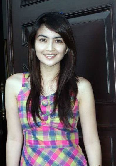 Indonesia Actress Cute Pictures