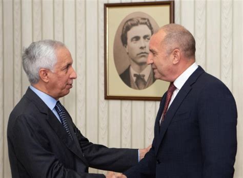 Румен Радев Ценим високо усилията на Катар за деескалация на конфликта в Близкия Изток и