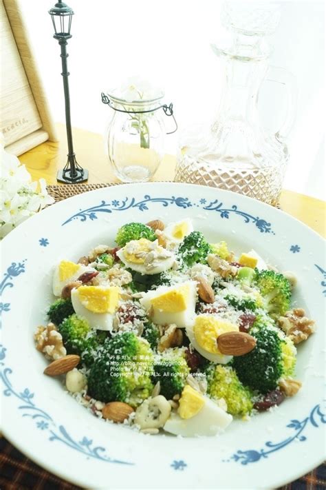 브로콜리 달걀샐러드